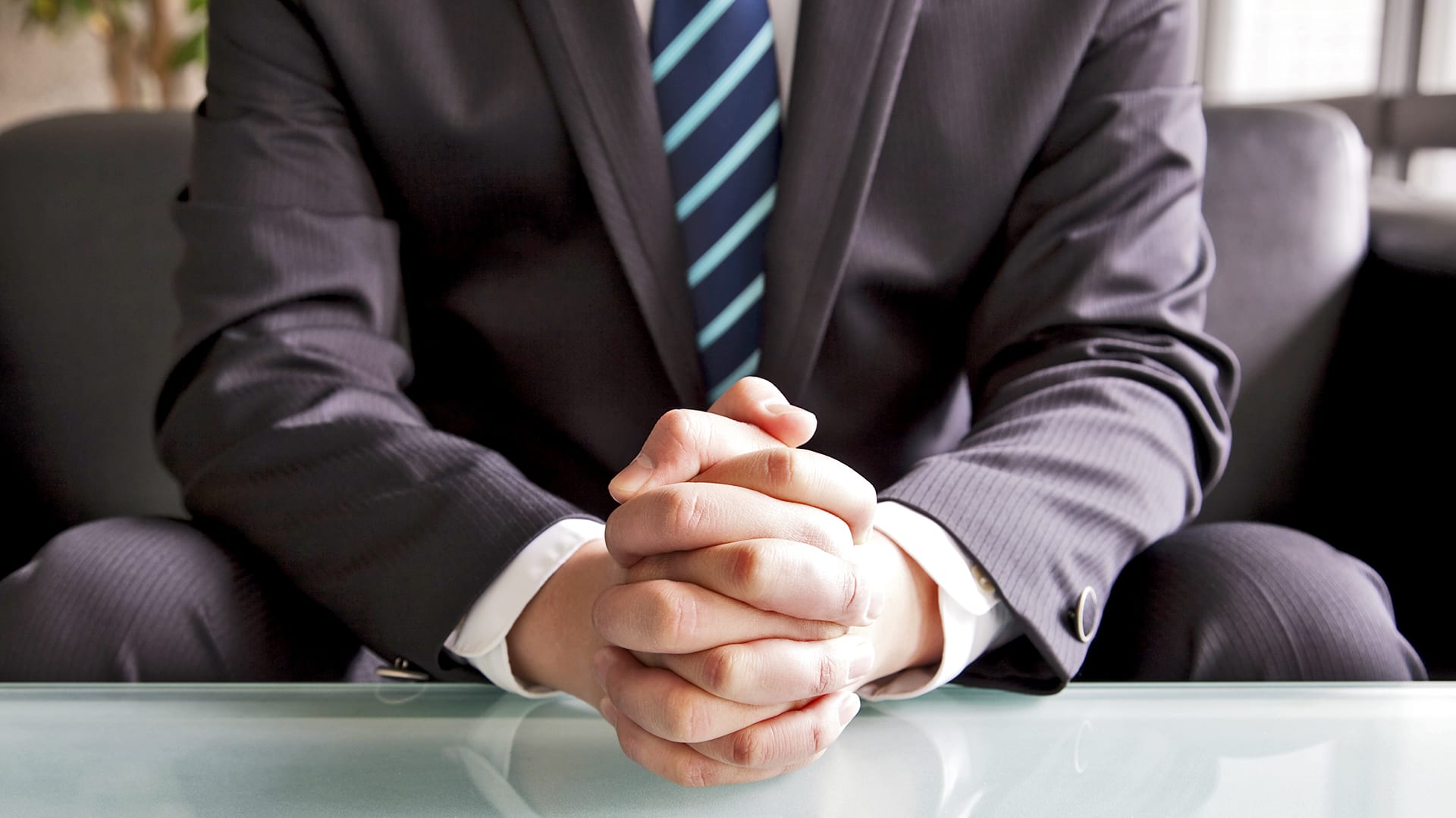 5 Reasons Everyone Sucks At Interviews - Fast Company