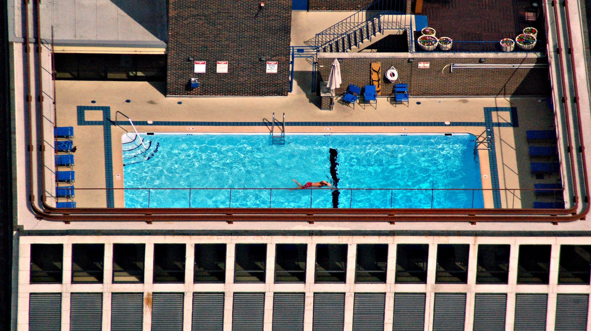 Google's London Campus Will Have A Running Track And Rooftop Pool ...