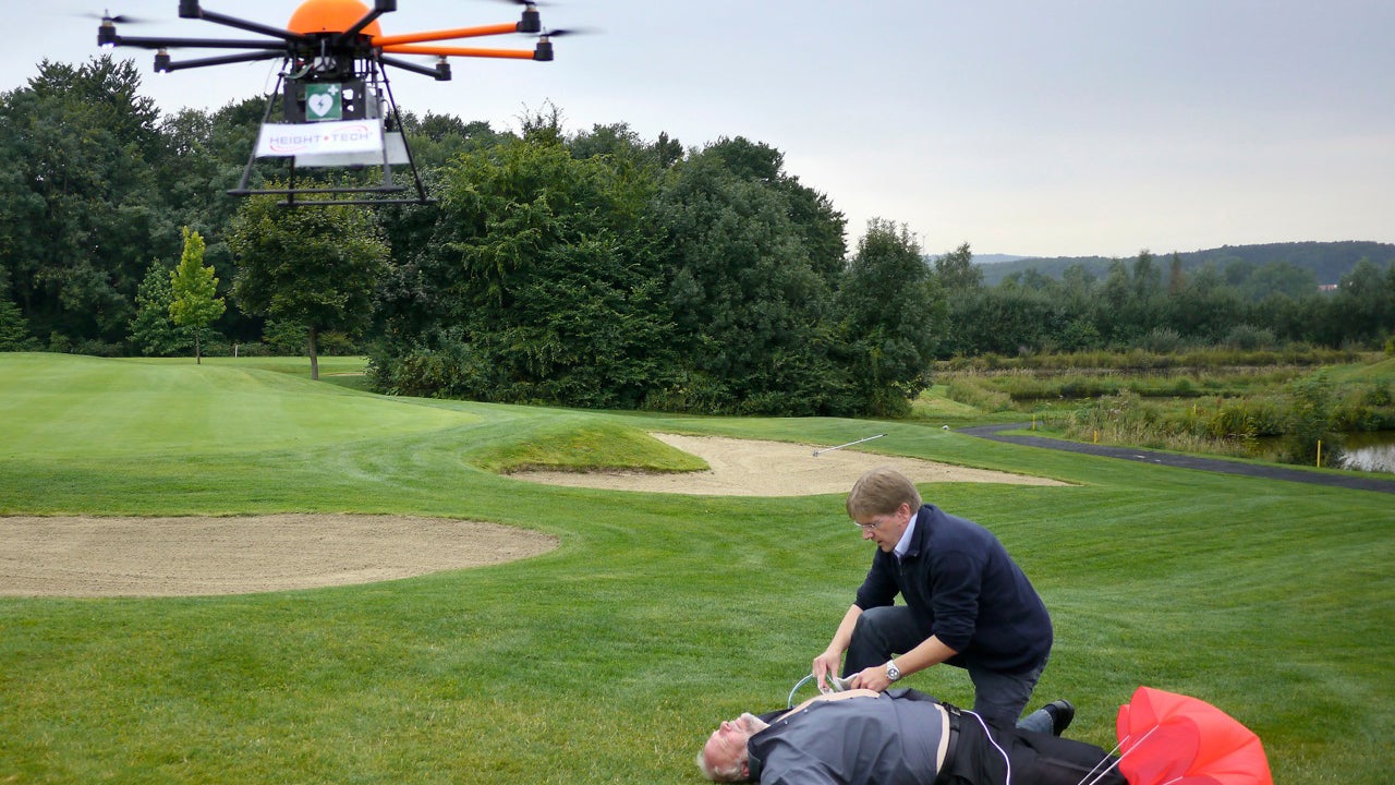 This Drone Defibrillator Can Fix Your Heart In The Middle Of Nowhere ...