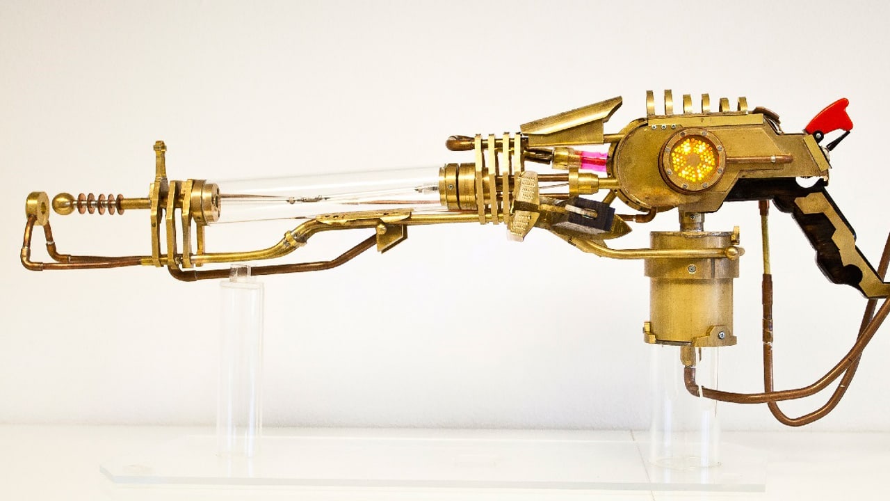 This Man Is Making The Guns Of The Future In His Apartment - Fast Company