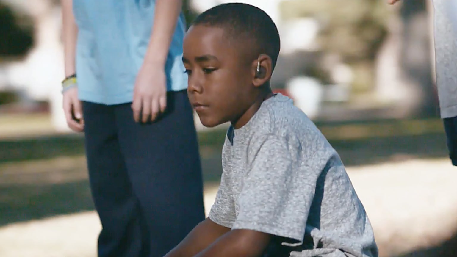 Powerful Story Of Deaf NFLer Derrick Coleman Strikes A Chord For ...