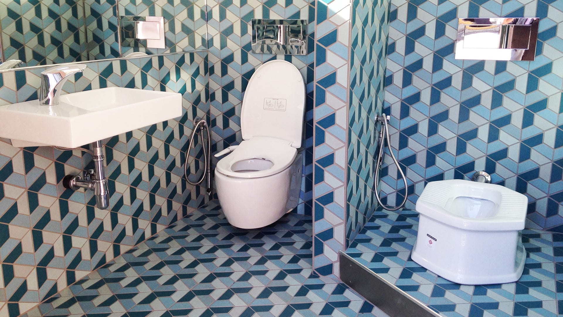 Take A Seat On This Gates-Funded Future Toilet That Will Change How We ...