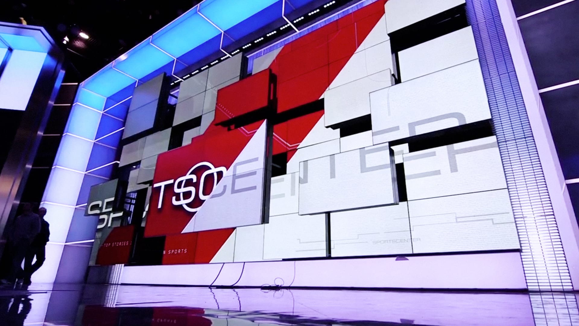 An Exclusive Look Inside ESPN's Cutting-Edge New SportsCenter Studio ...