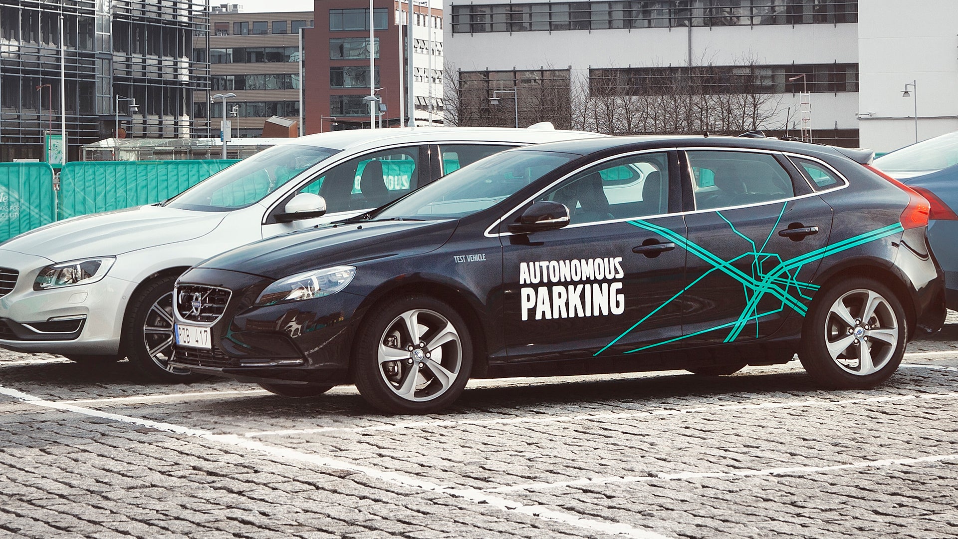 Here's An Early Look At Volvo's Self-Parking, Driverless Car, Due To ...