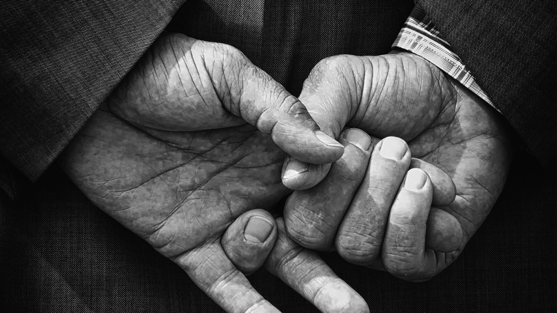 9 Body Language Tricks to Improve Your Negotiation Skills - Fast Company