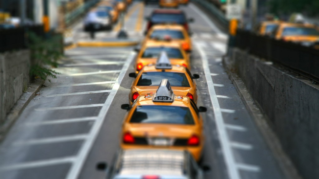 With Waze Partnership, Easy Taxi Passengers Can Share Their ETAs With ...