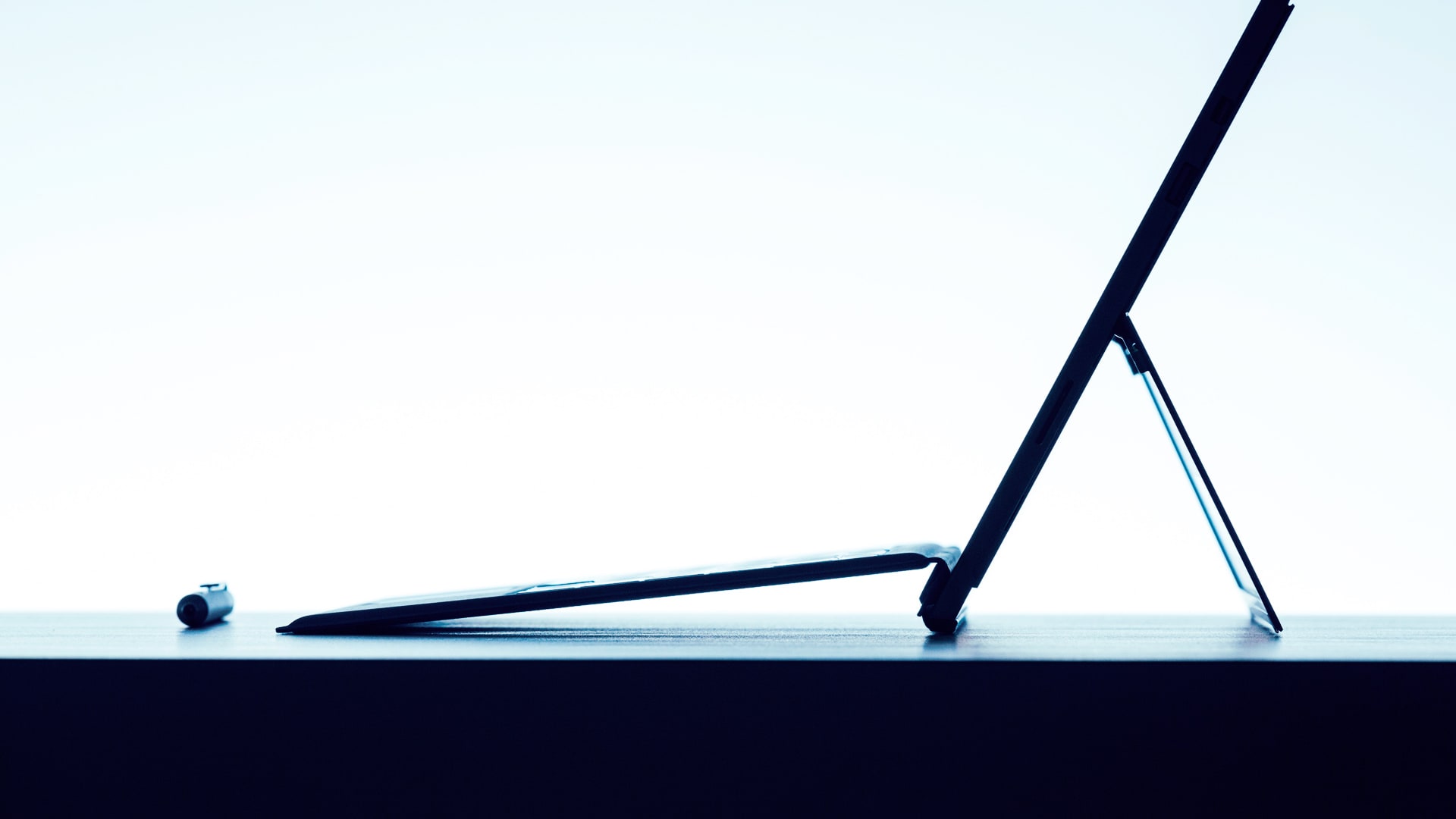 Microsoft's Surface Pro 3 Is An Impressive Hunk Of Hardware-But Windows ...