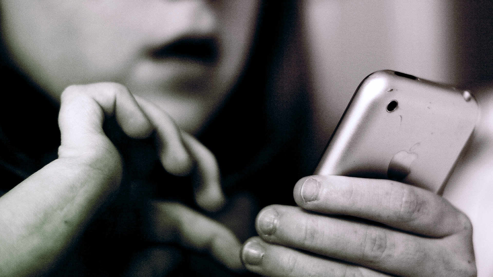 Full-Screen Ads Are Coming To The iPhone - Fast Company