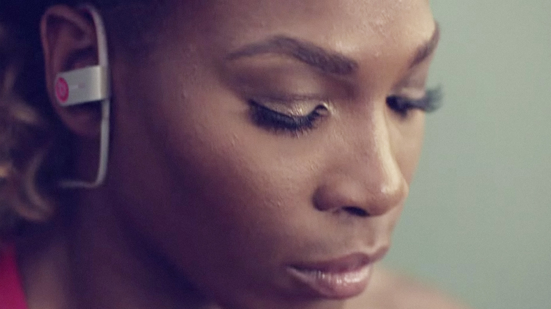 Watch How Serena Williams Gets In Unstoppable Shape In This New Beats ...