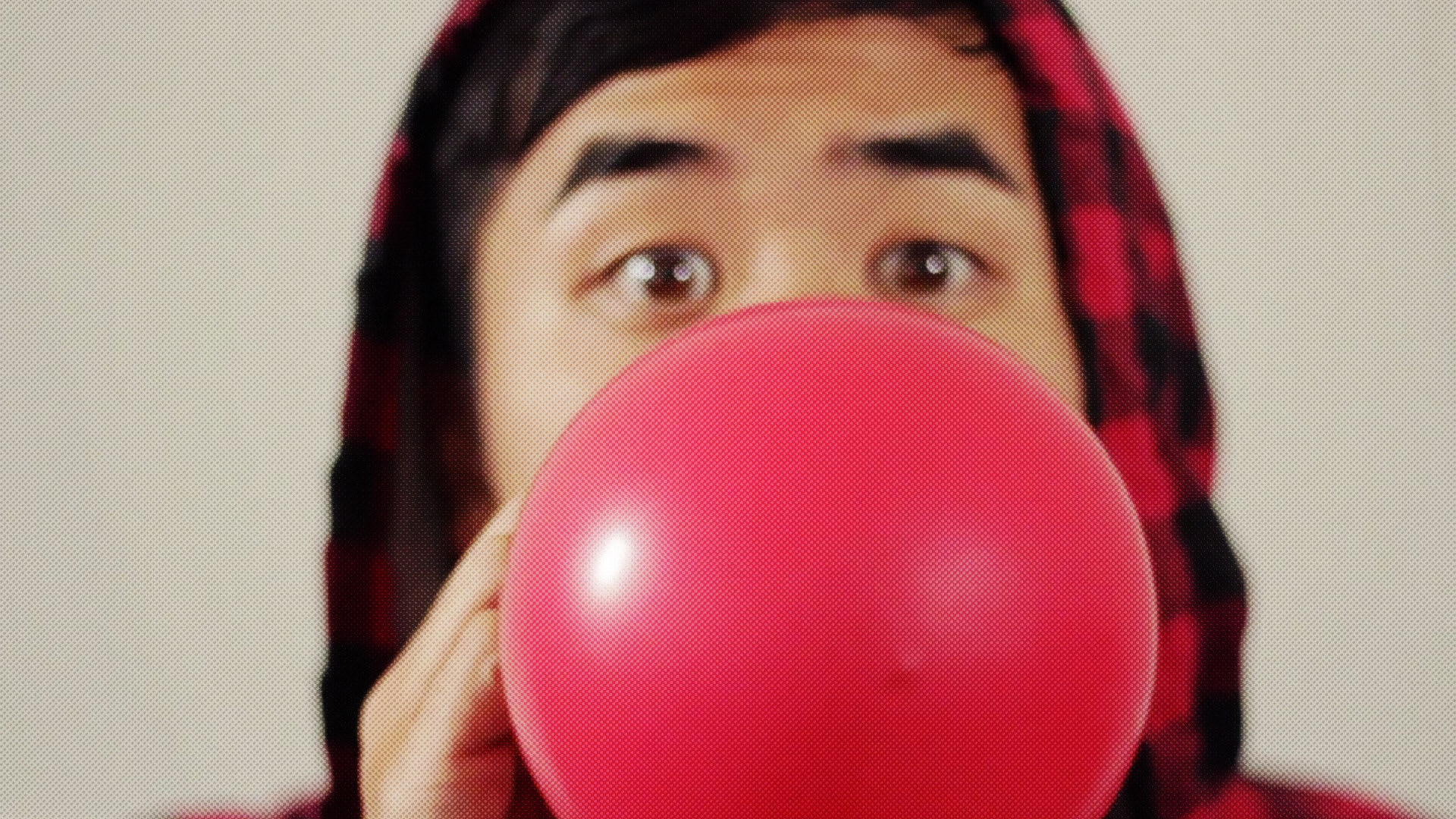 "99 Red Balloons," Brilliantly Performed On Actual Red Balloons - Fast ...