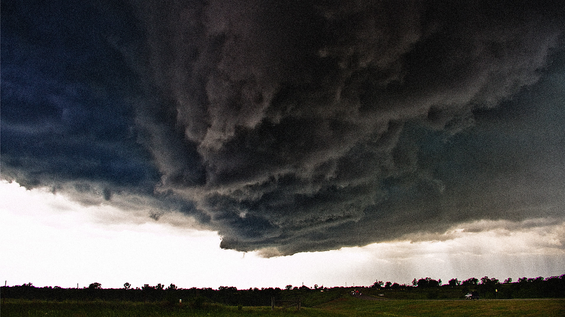 These Drones Will Fly Directly Into Tornadoes To Predict Future Storms ...