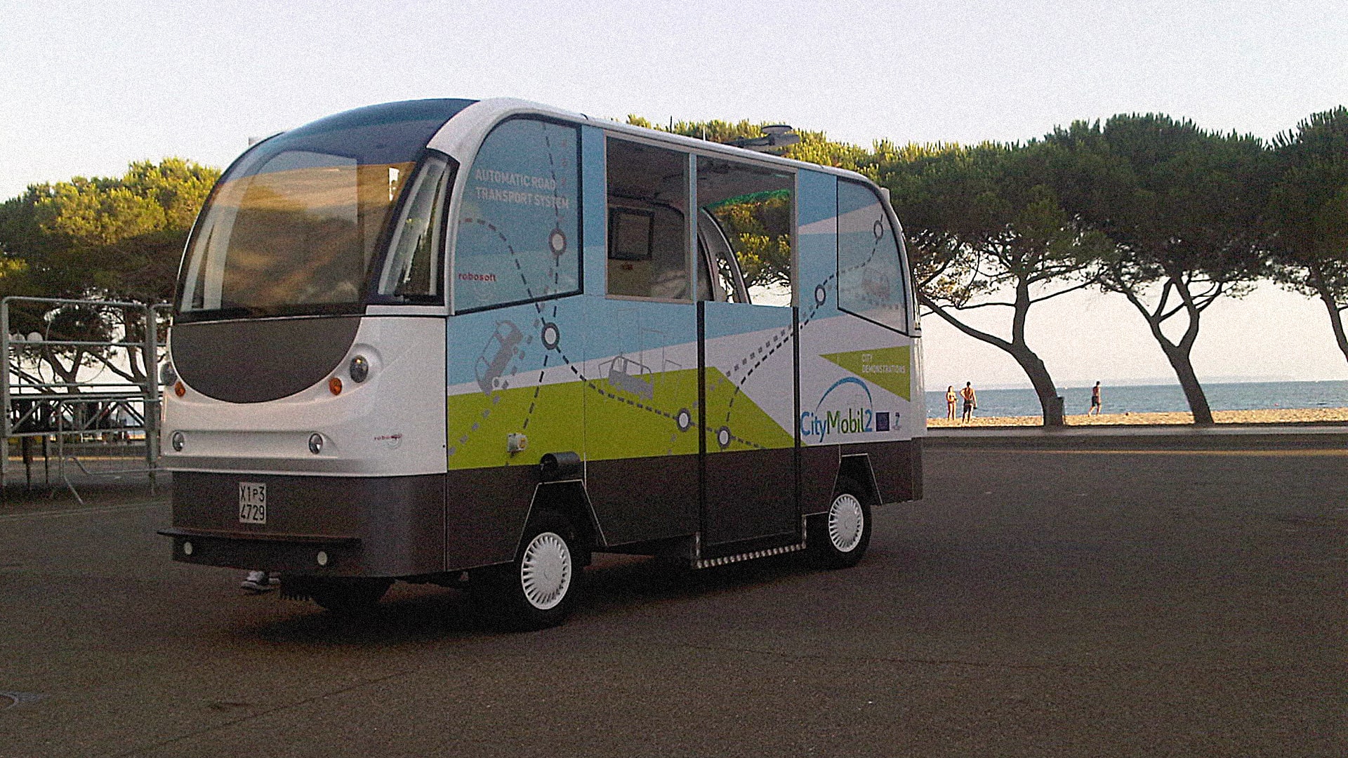 These Laser-Guided Buses Don't Have Any Drivers In Them - Fast Company