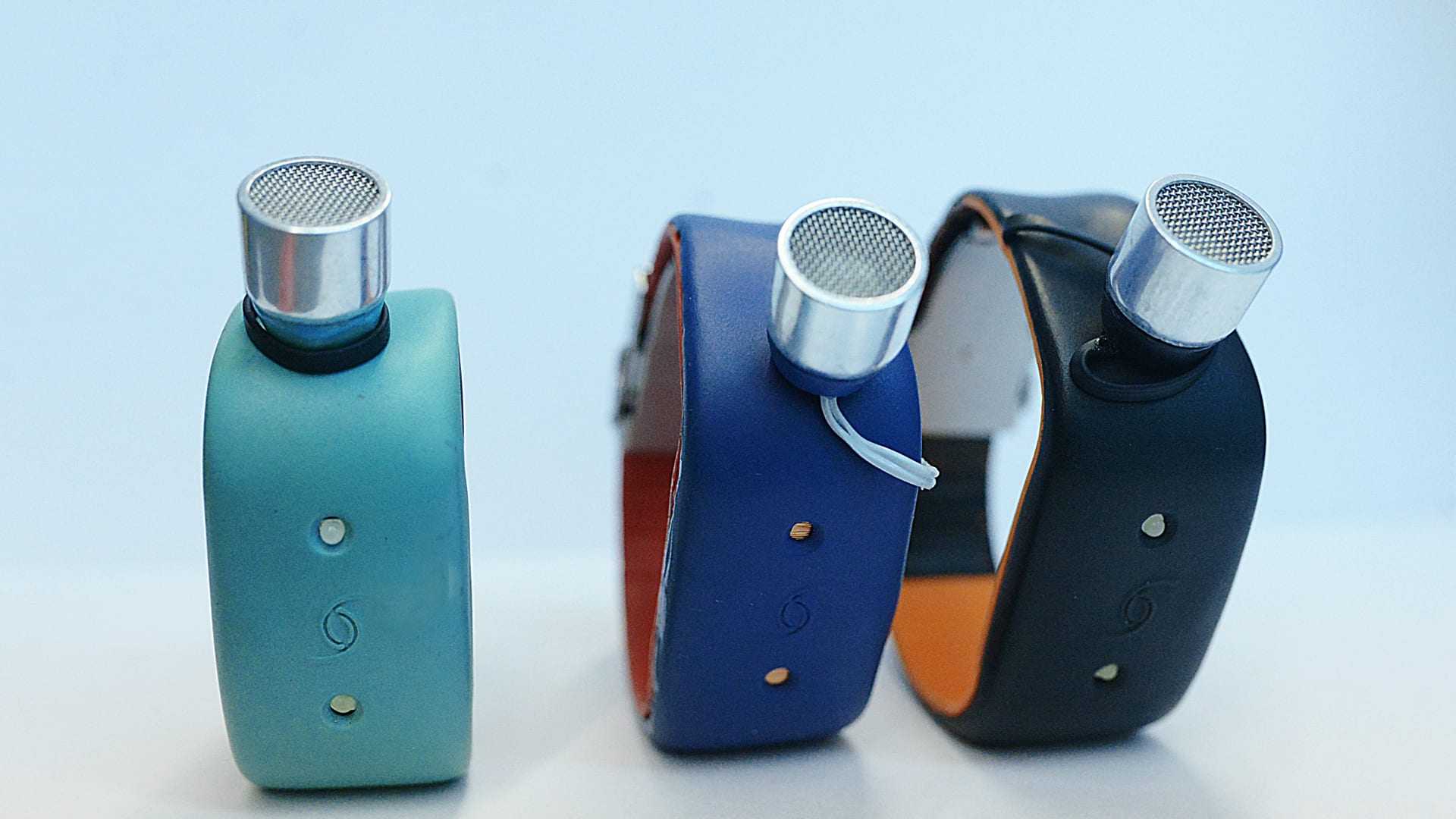 Can This Bracelet Help The Blind Better Understand Their Surroundings ...