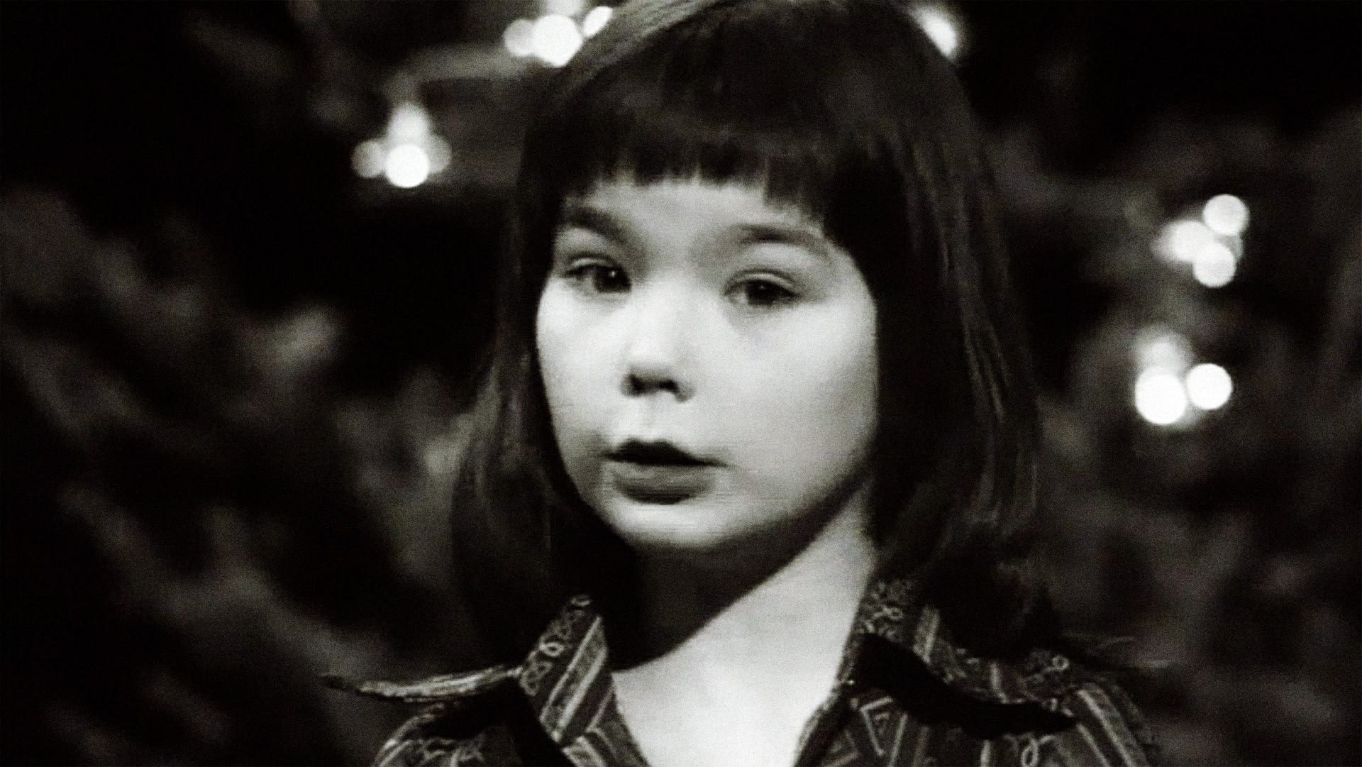 11-Year-Old Björk Reading The Nativity Story Will Grow Your Grinch-y ...