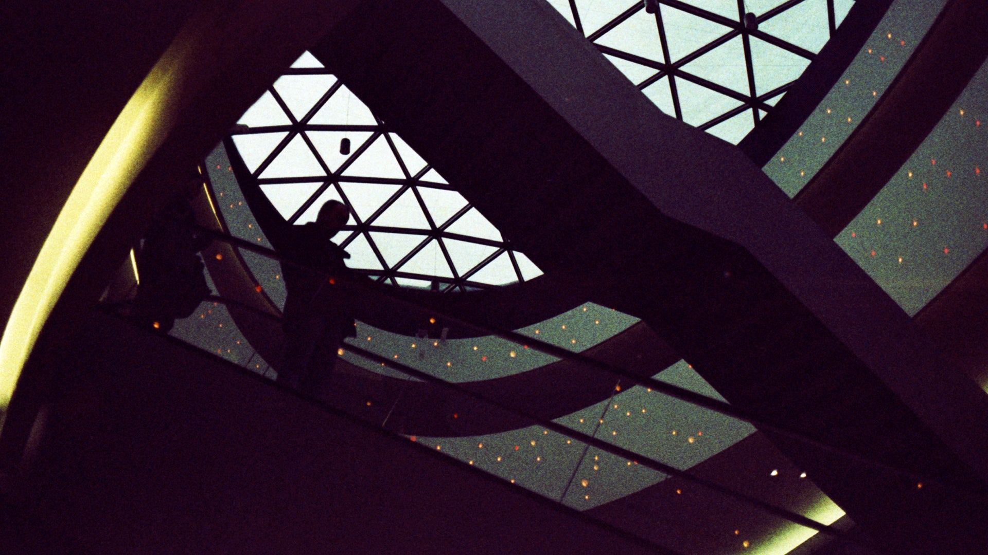 This Mesh We're In: Why Communities Are Building An Internet That's ...