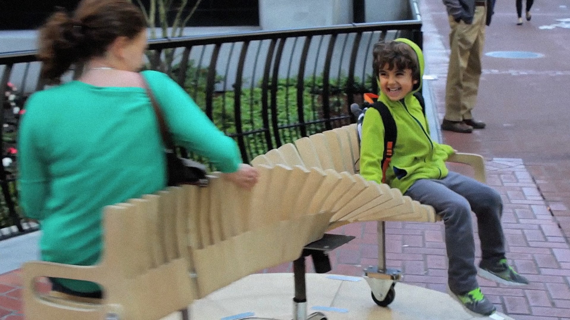 This Public Bench Turns Into A Merry-Go-Round To Connect Strangers On ...