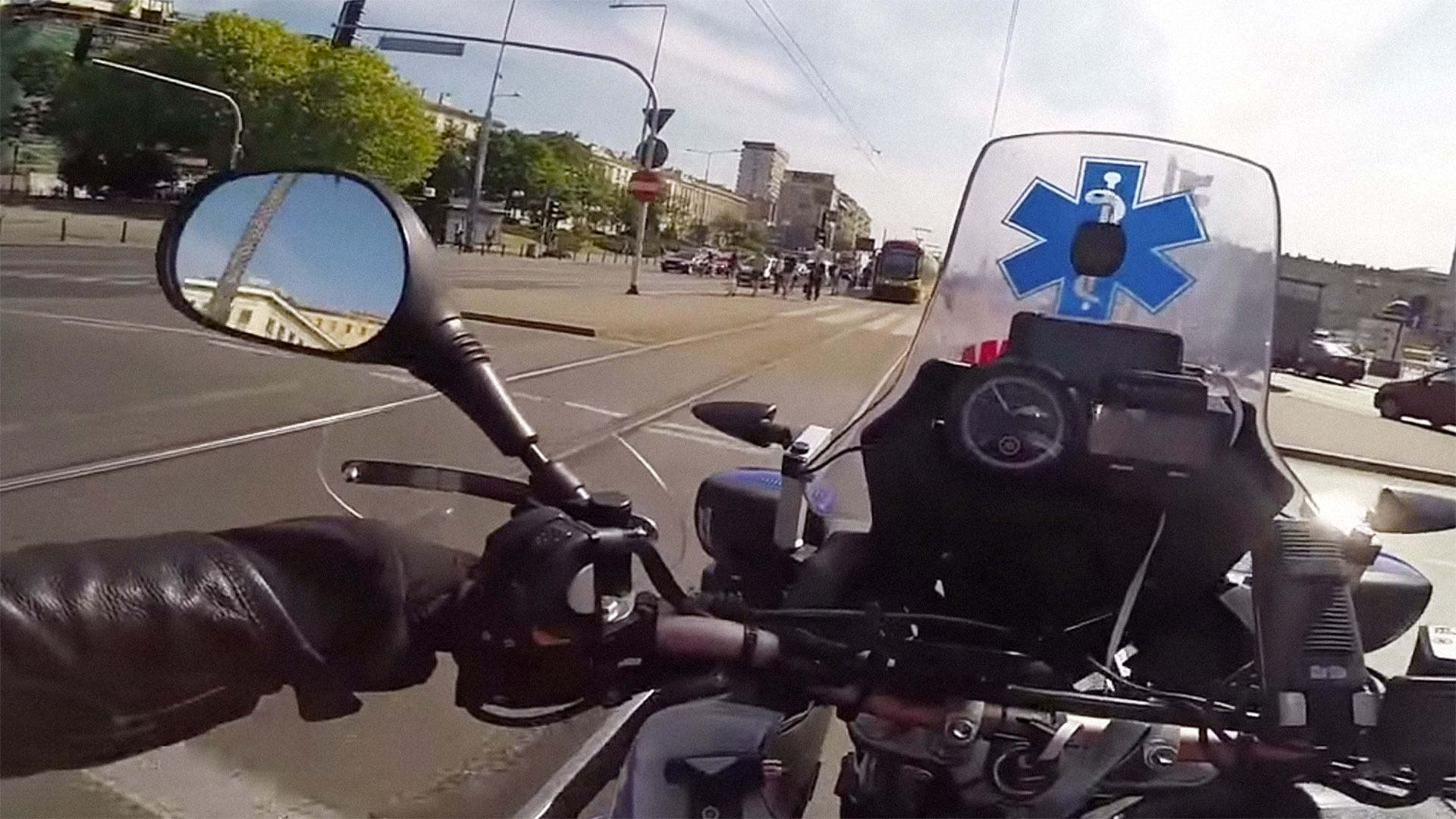 Some Hero Strapped a GoPro to a Motorcycle Paramedic And, Well, Let's ...