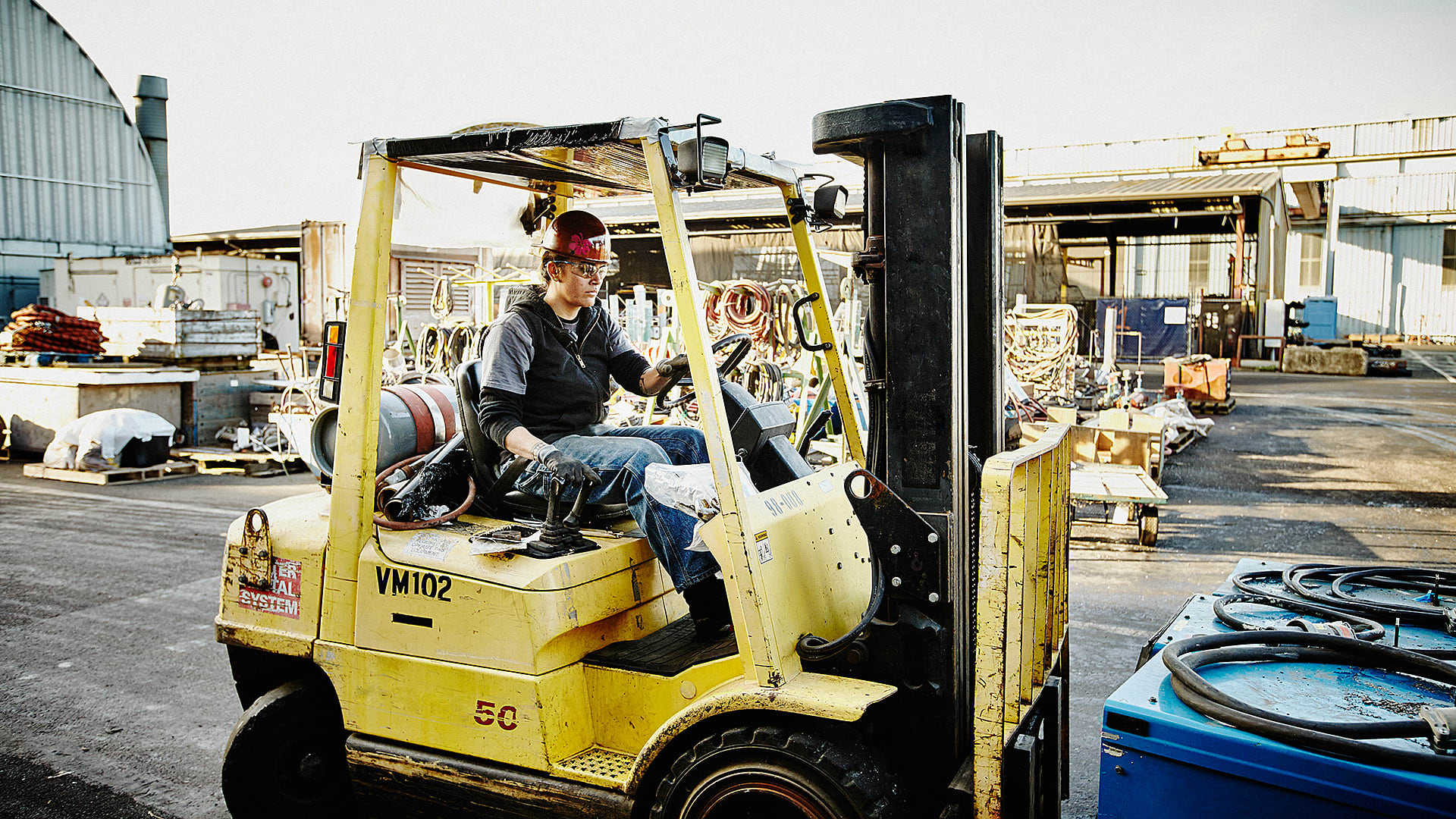 The Average American Worker Earns Less Today Than 40 Years Ago - Fast ...