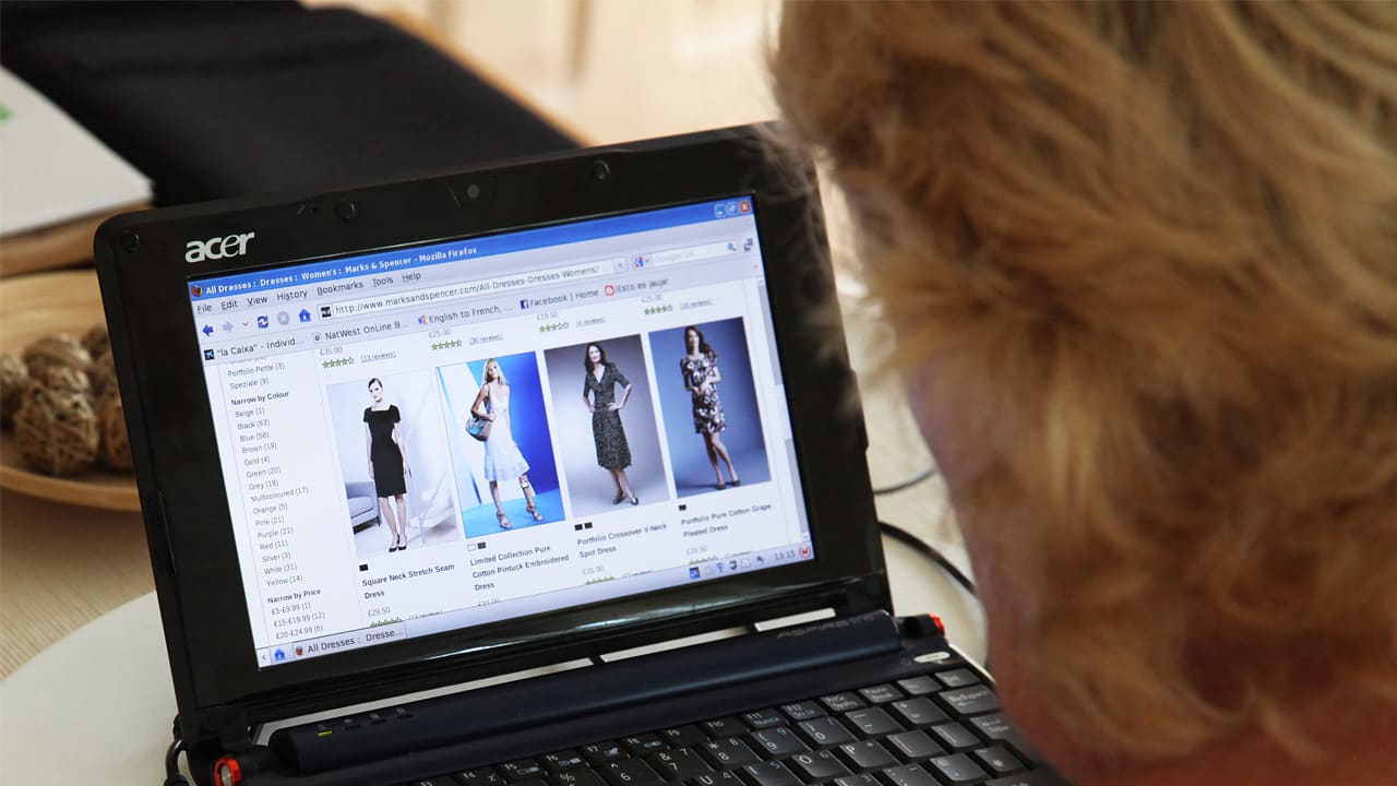 You'll Never Guess What The First Thing Ever Sold On The Internet Was ...