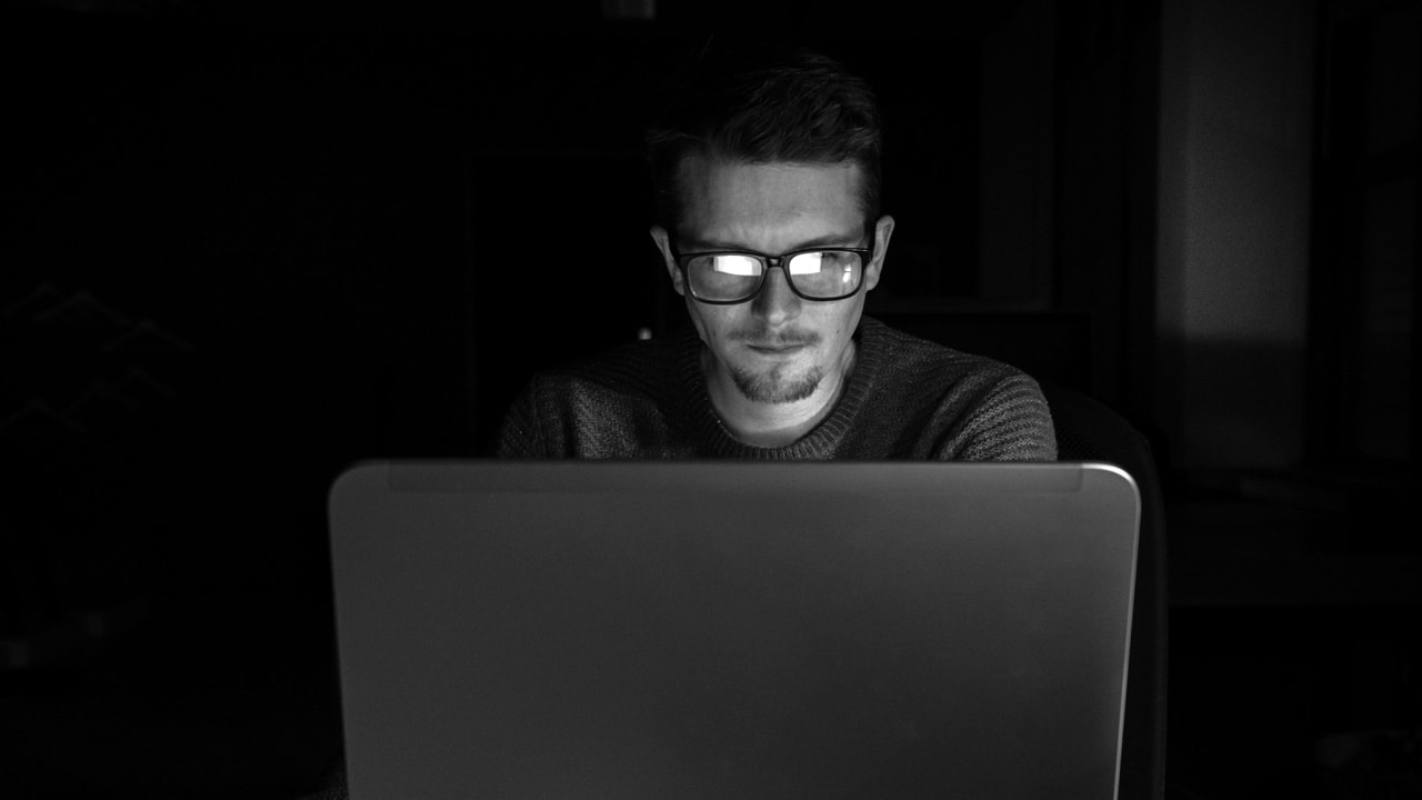 These Four Common Mistakes Are Making You Less Productive At Work ...