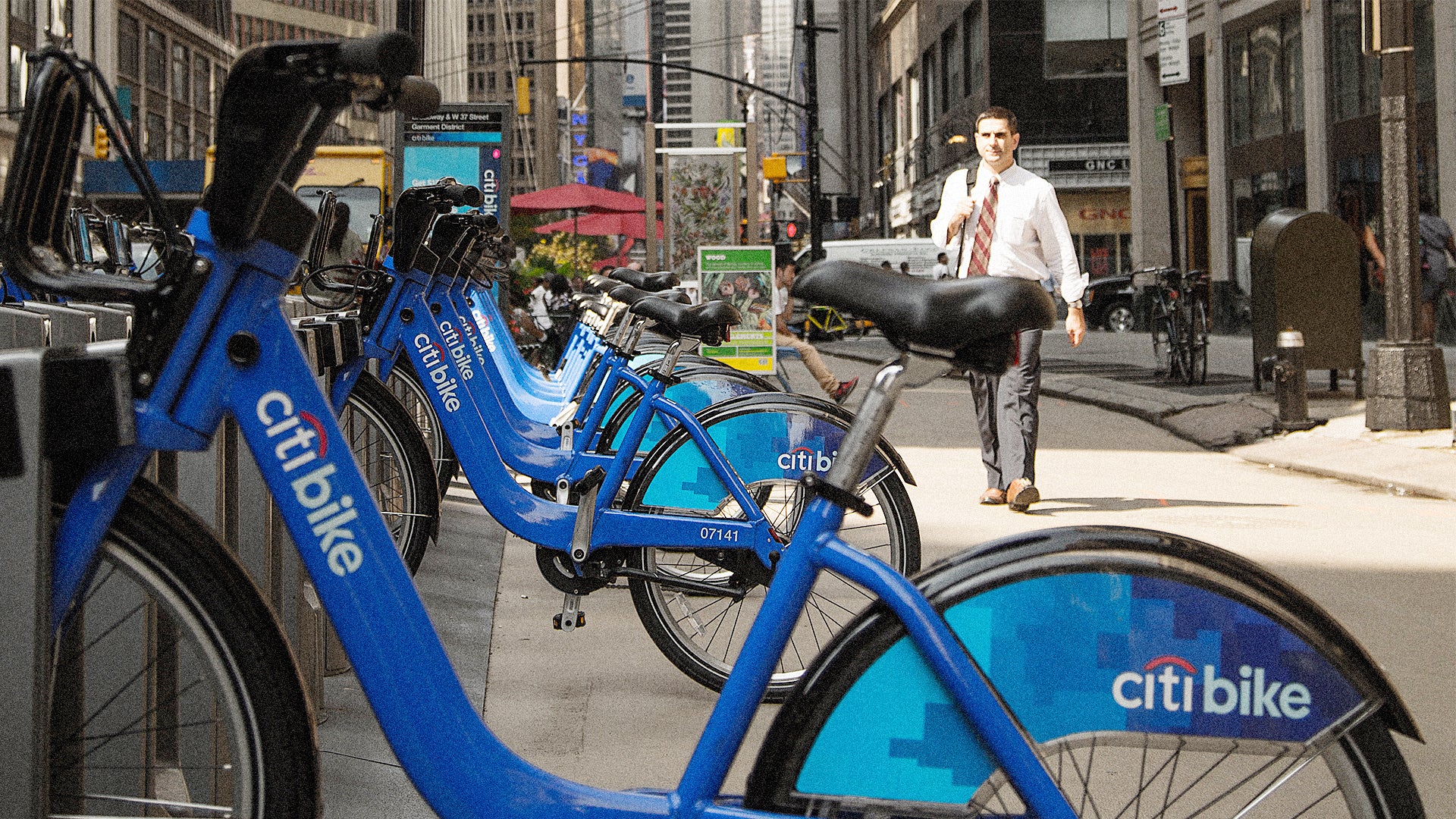 Why Bike Sharing Is Way Safer Than Riding Your Own Bike - Fast Company