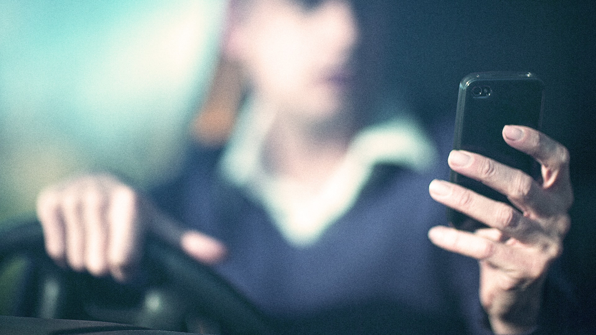 New York Wants A "Textalyzer" Device To Catch Distracted Drivers - Fast ...