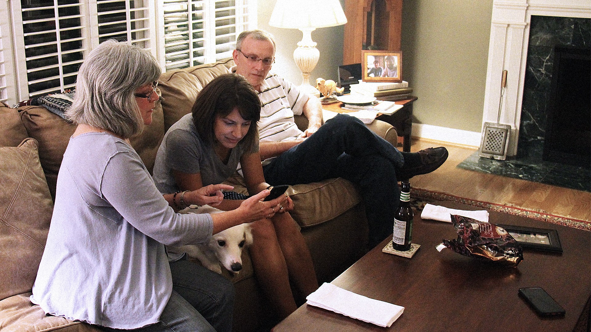 In A First, More Young Adults Now Live With Parents Than Partners ...