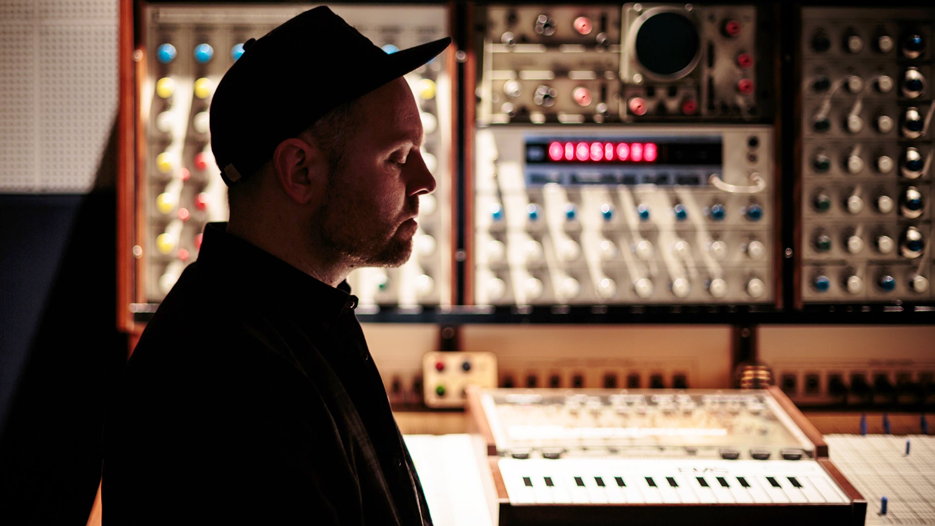 DJ Shadow Is Navigating A Shifting Music Landscape On His Own Terms ...