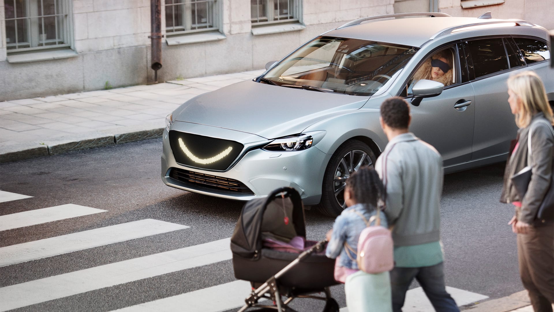 This Self-Driving Car Smiles At Pedestrians To Let Them Know It's Safe ...