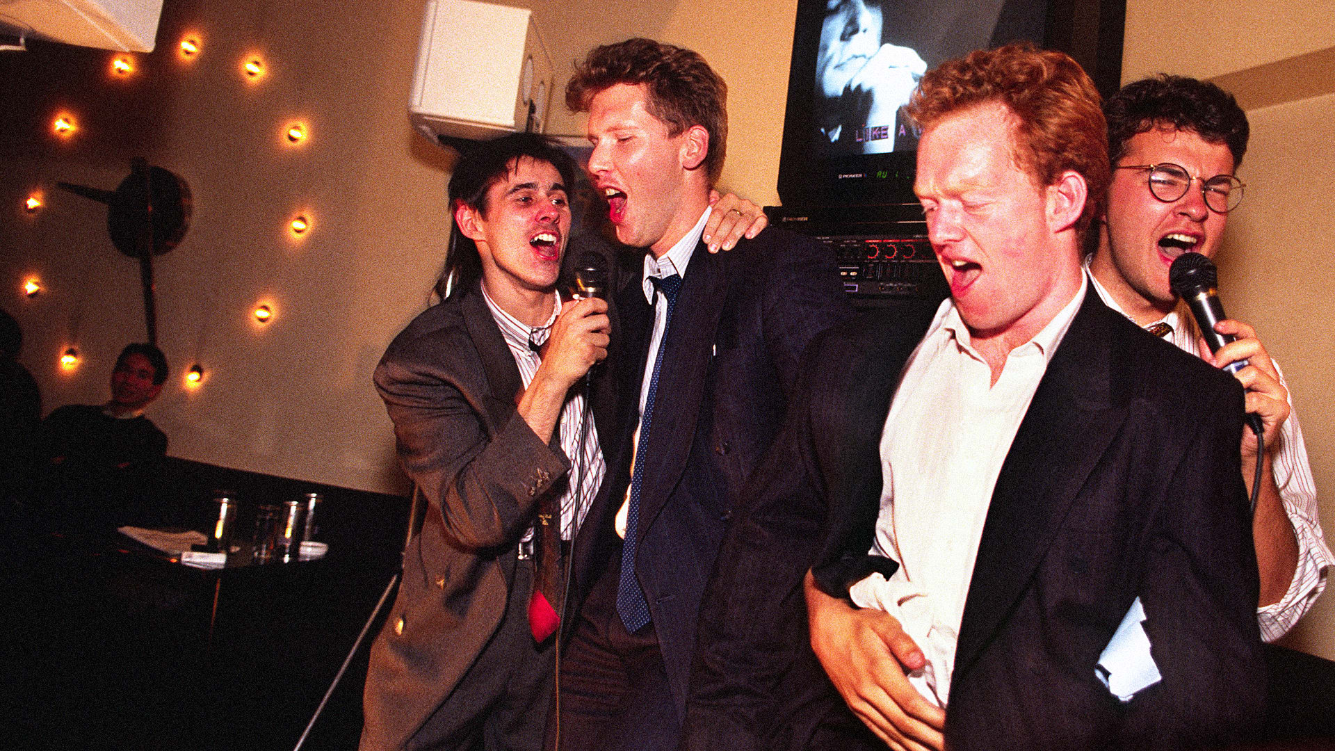 We're Terrible At Judging How Drunk We Are, Especially In A Crowd Of ...