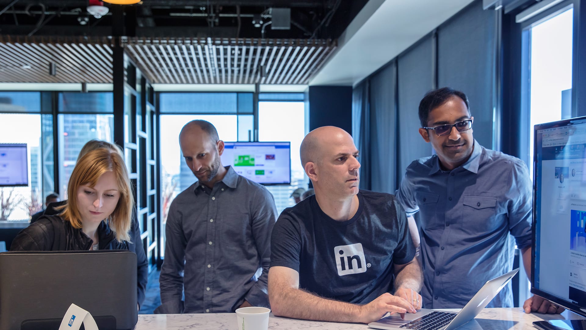 How LinkedIn Employees Use LinkedIn - Fast Company