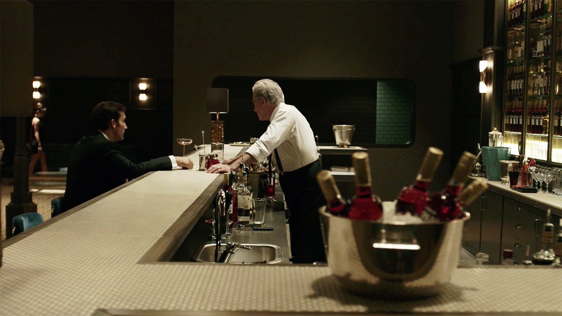 Clive Owen Stars In "Killer In Red," A Stylish Noir Film-That's Also A ...