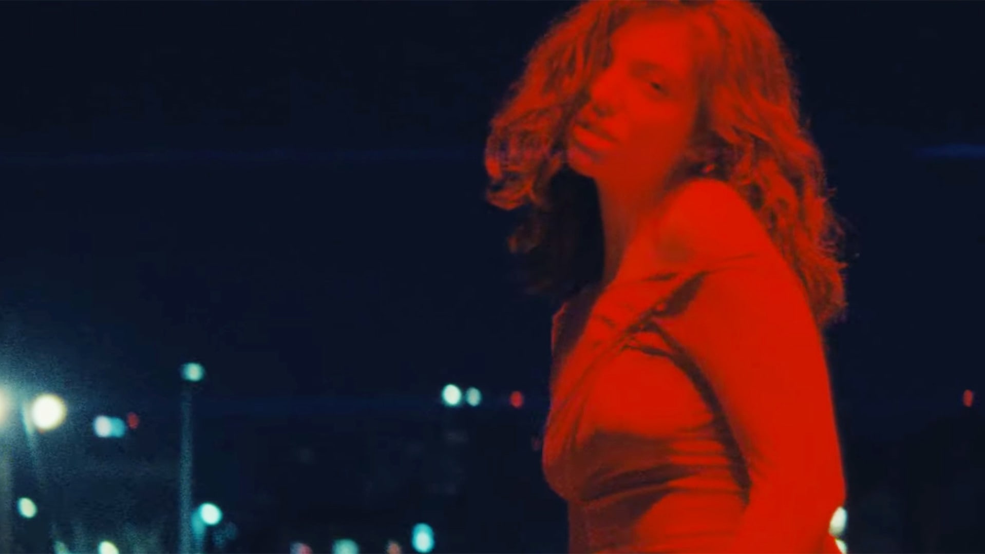 It's Here: Lorde's New Single "Green Light" Has Finally Arrived - Fast ...