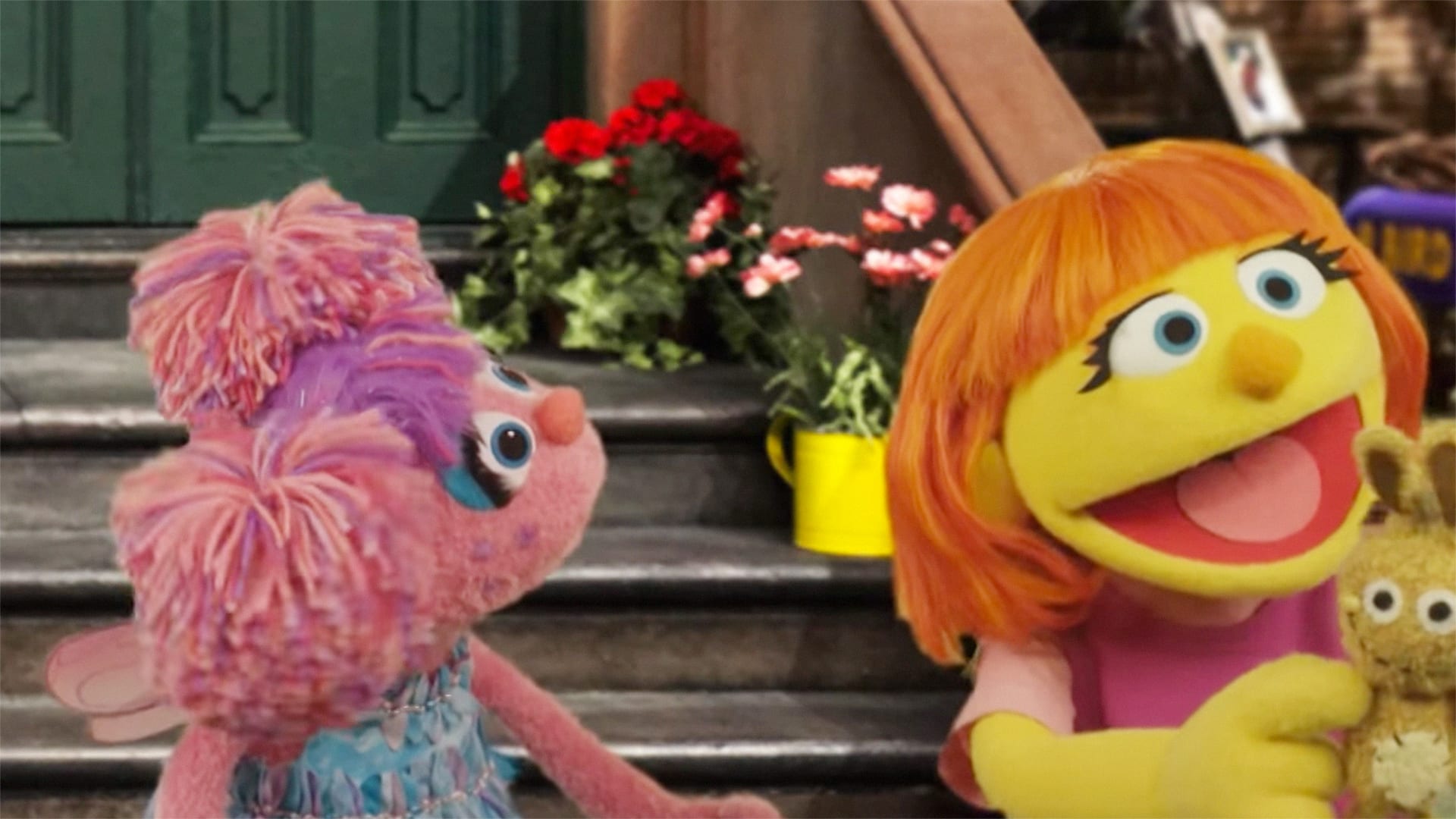 Sesame Street's First New Muppet In A Decade Is Julia, A 4-Year-Old ...