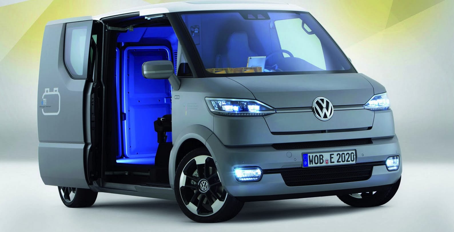 Going Postal: Volkswagen's Autonomous Mail Van Follows Mail Carriers ...