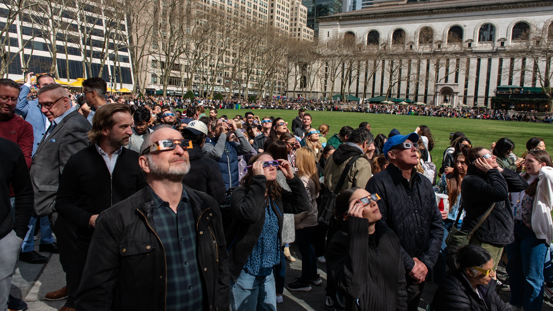 Photos: What it was like to watch the 2024 solar eclipse from NYC ...