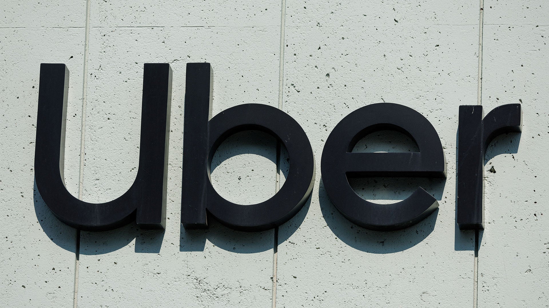 Uber will offer free Seine cruises during the Paris Olympics - Fast Company
