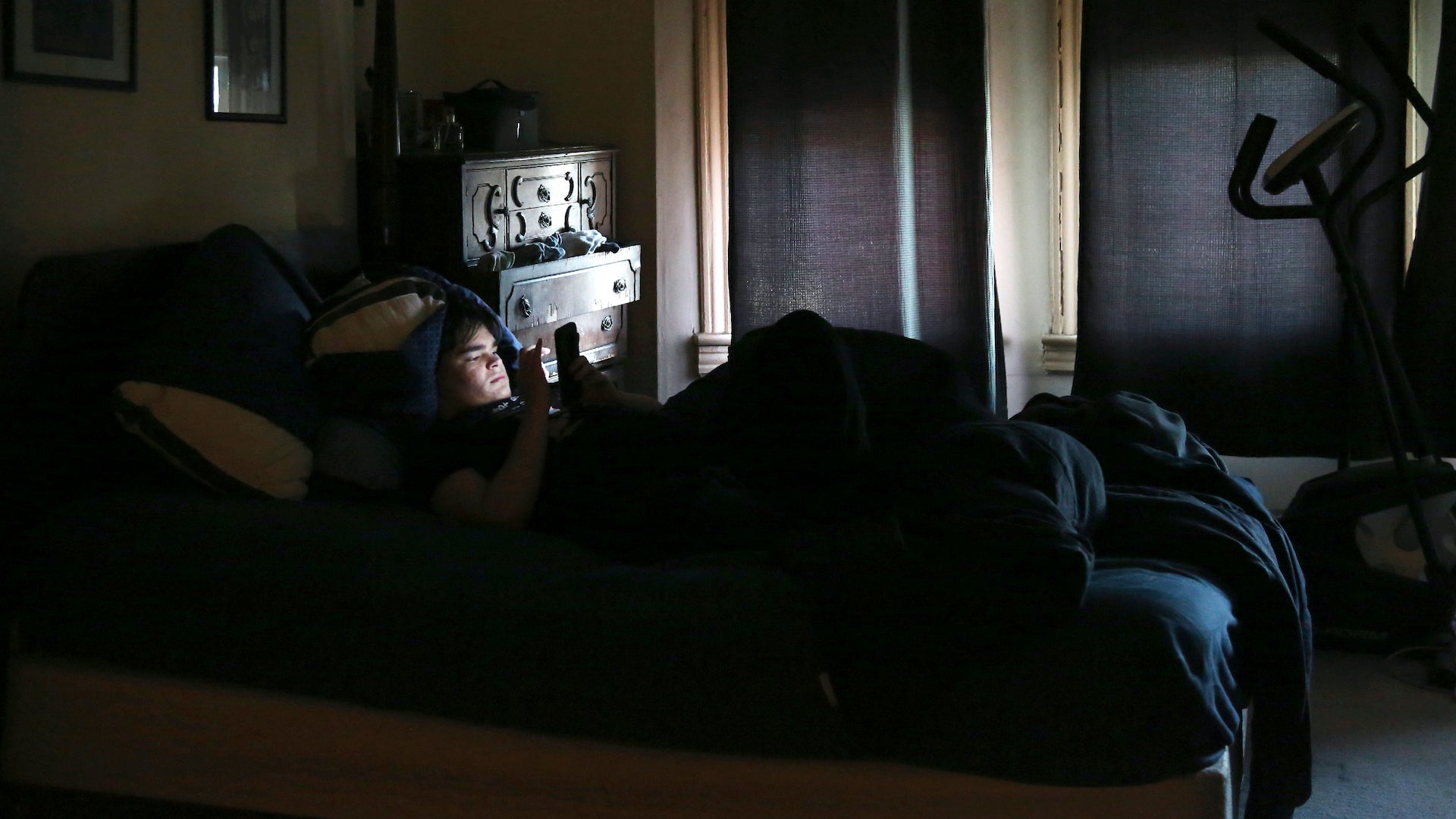 How to stop late-night doomscrolling in bed - Fast Company