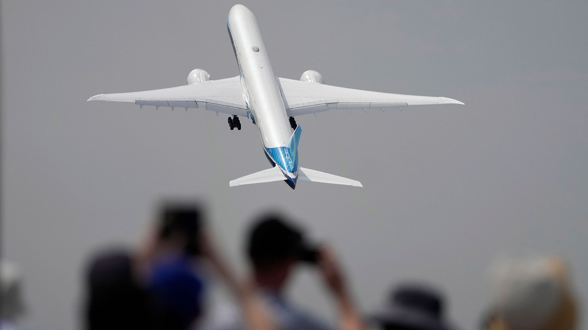 Airfare prices will continue to rise. Here’s why - Fast Company