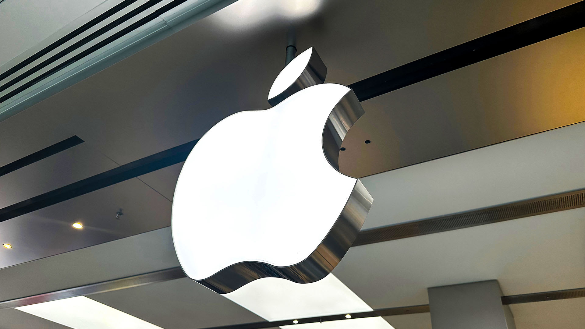 Apple WWDC 2024 live stream: AI event, time zones, keynote - Fast Company