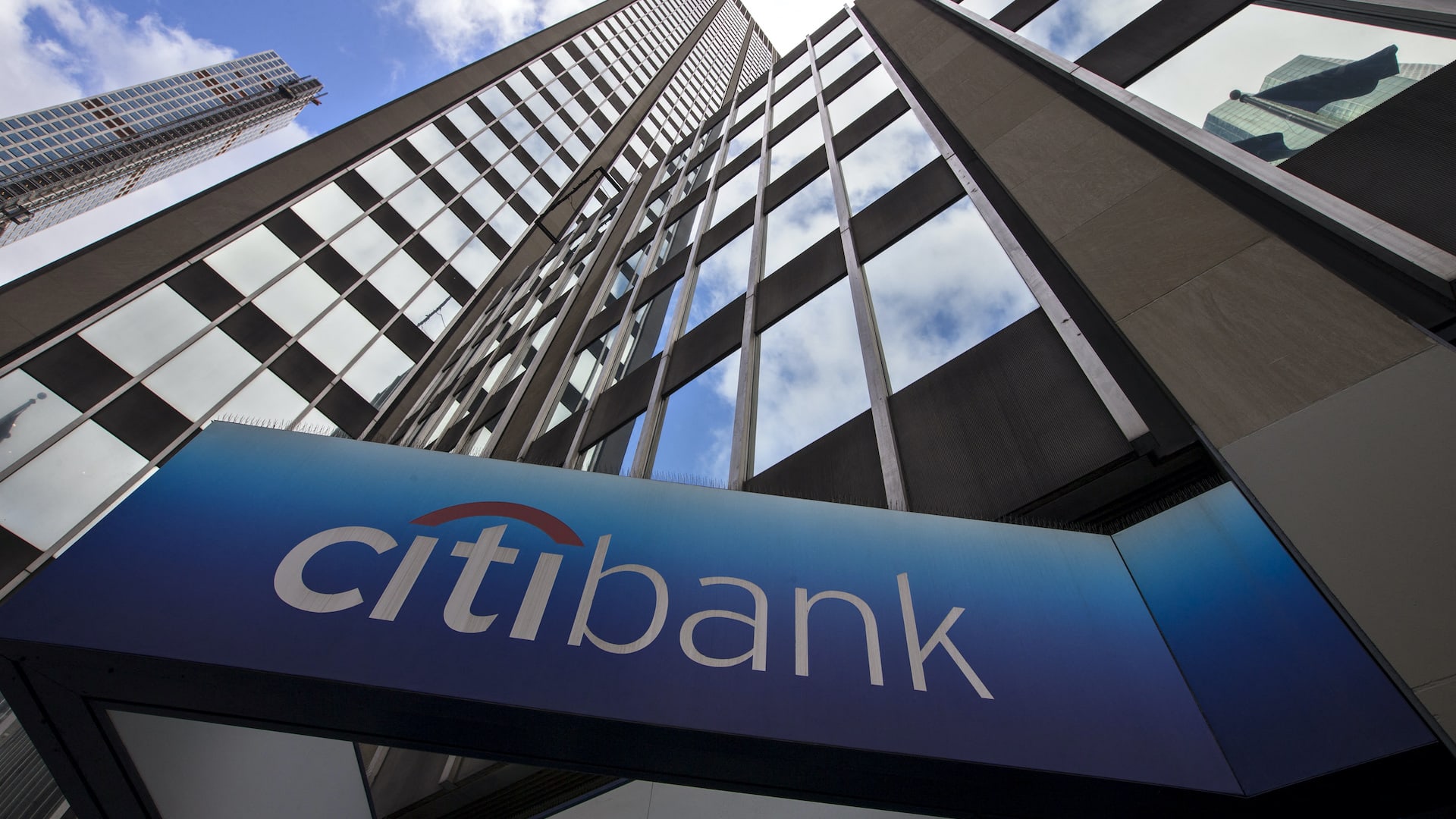 Citigroup whistleblower is not entitled to a share of a $400 million ...