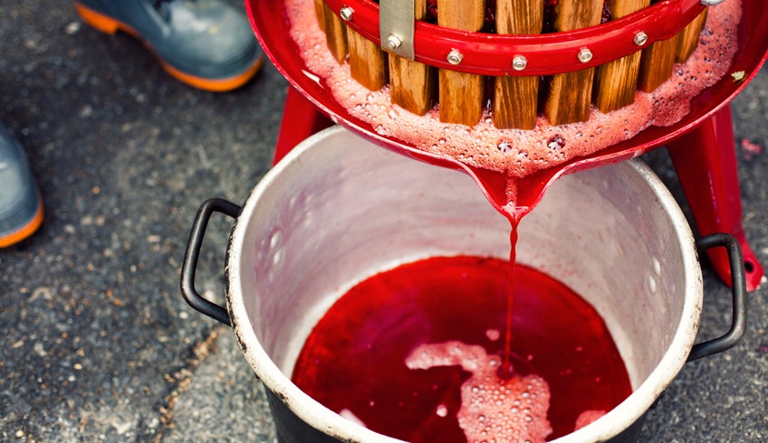 Genius Marketing: Artsy Animated GIFs Show Beer-Making Process - Fast ...