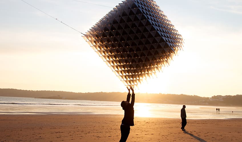 An Awesomely Complex Kite That Looks Like A Pyrite Crystal - Fast Company