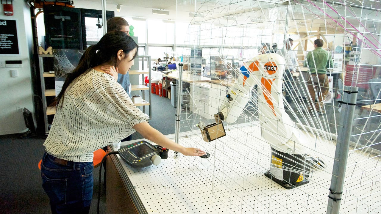 Holy Crap: This MIT Robot Might One Day Weave A Building - Fast Company