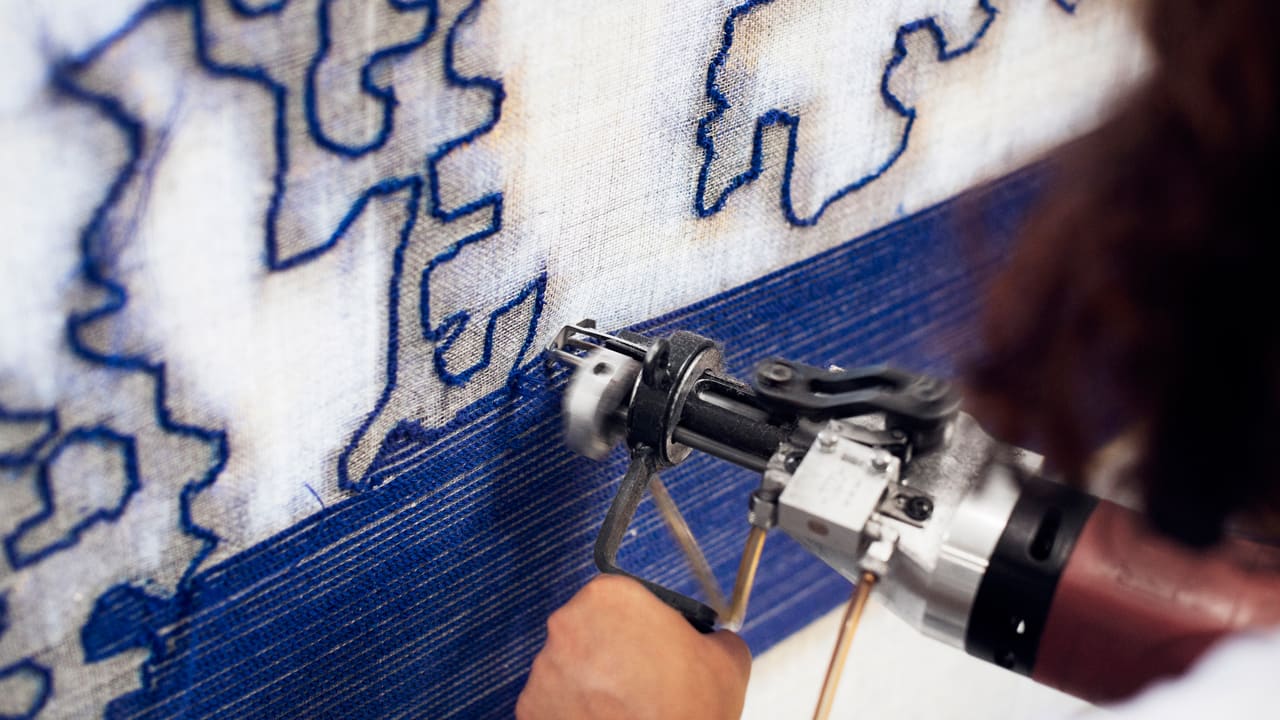 Hand-Tufted Rugs Inspired By Street Scenes - Fast Company
