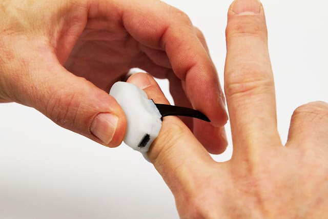 Kickstarting: A 3-D Mouse Worn On Your Finger - Fast Company