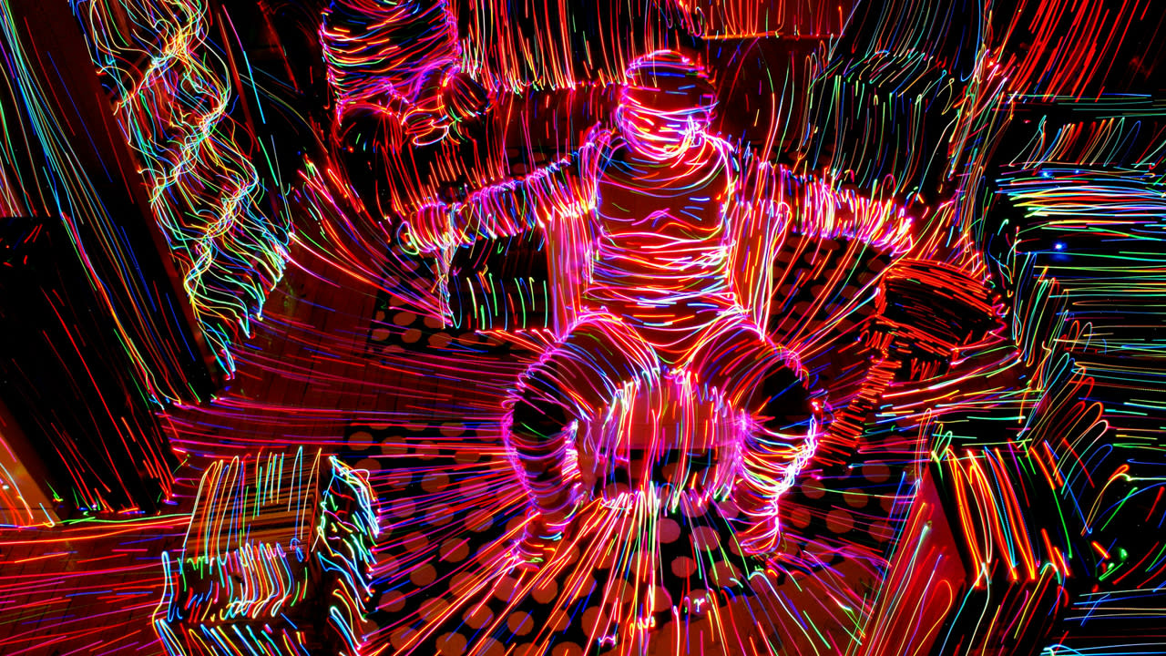 Incredible Light Paintings Bring Wrecked Cars To Life - Fast Company