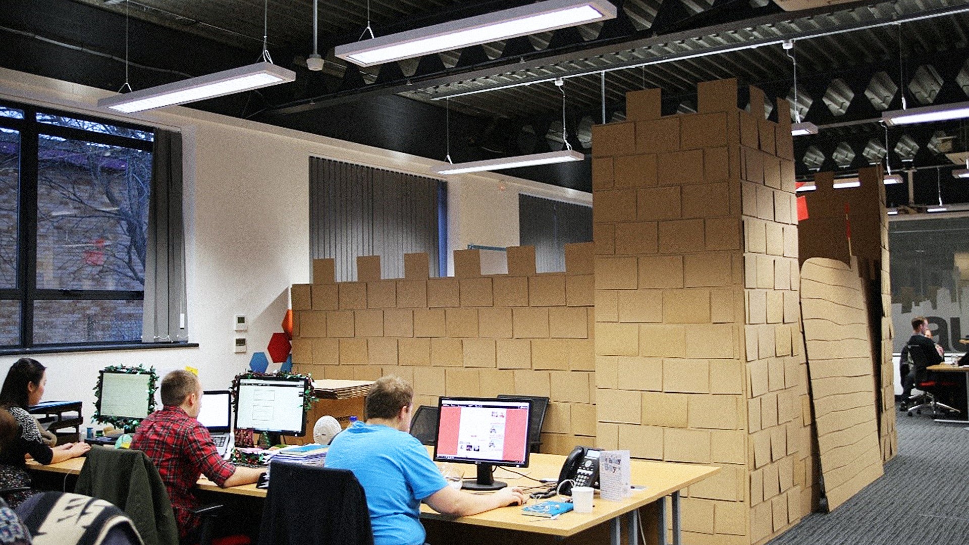 Your Desk Has Nothing On This Cubicle-Turned-Cardboard Castle - Fast ...