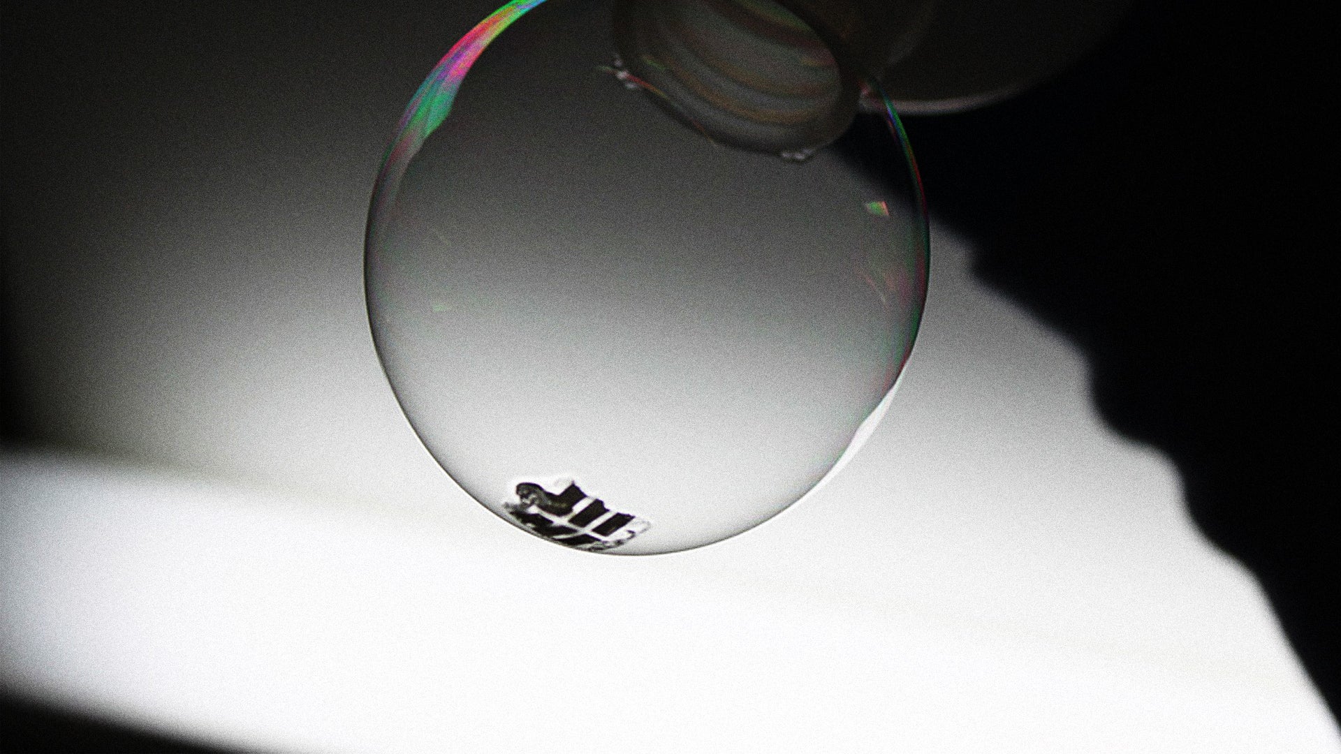 MIT Grew A Solar Cell Light Enough To Slap On Just About Anything ...