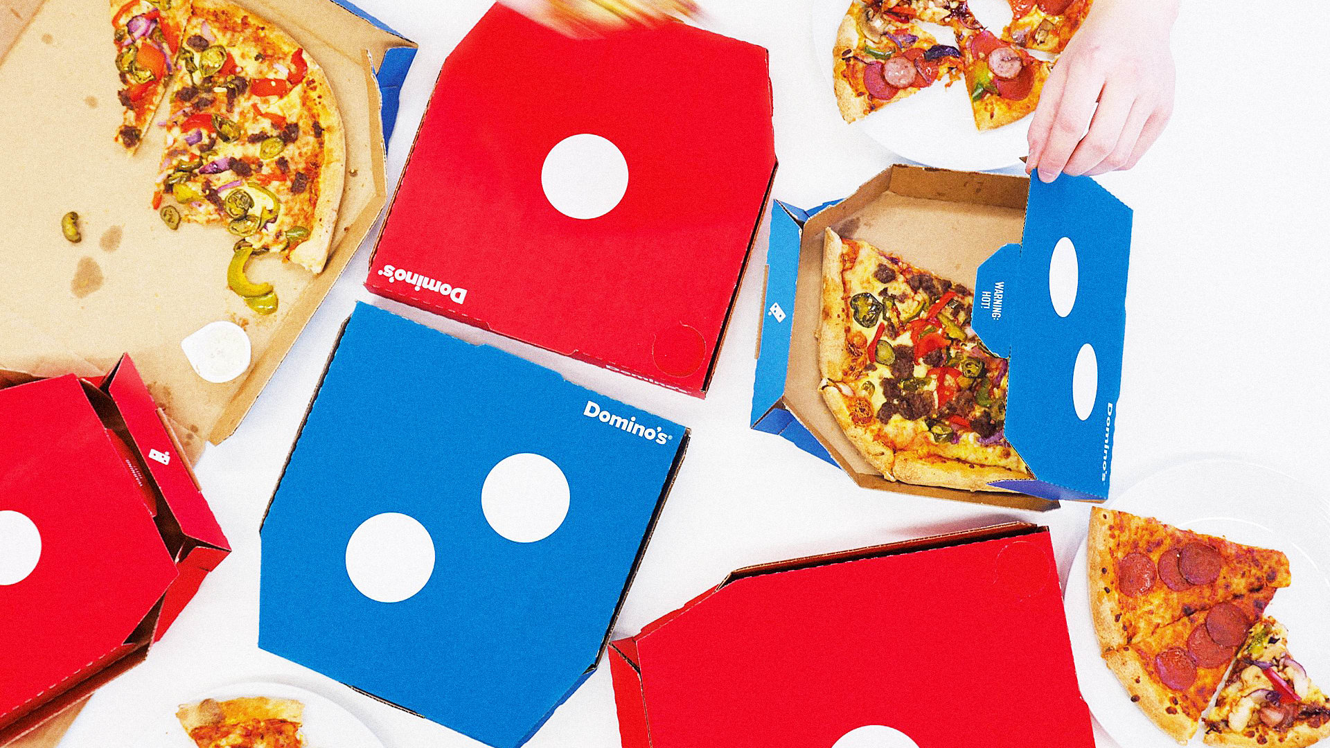 Domino's Clever New Pizza Boxes Are Designed For Sharing (On Instagram ...